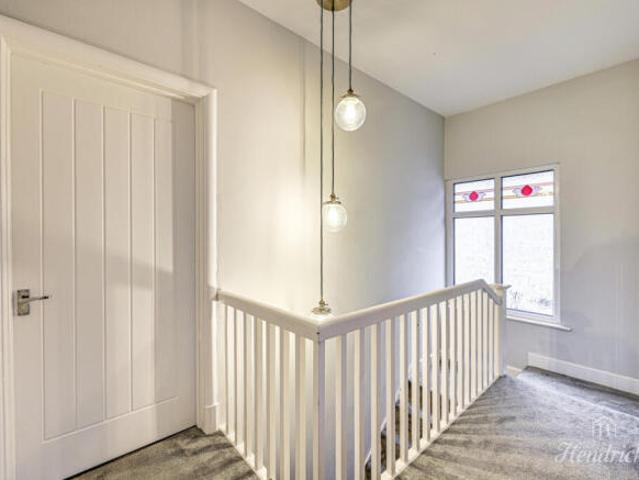4 bedroom detached house for sale in The Broadway, Southend on sea, SS1 3, SS1