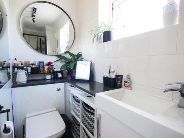 4 bedroom detached house for sale in The Cloisters, Bedford, Bedfordshire, MK41