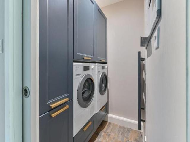 4 bedroom detached house for sale in The Crossway, Lee, London, SE9