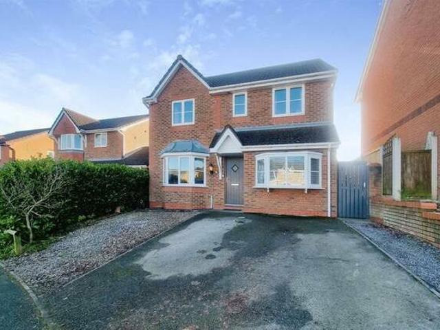 4 bedroom detached house for sale in The Fairways Winsford CW7