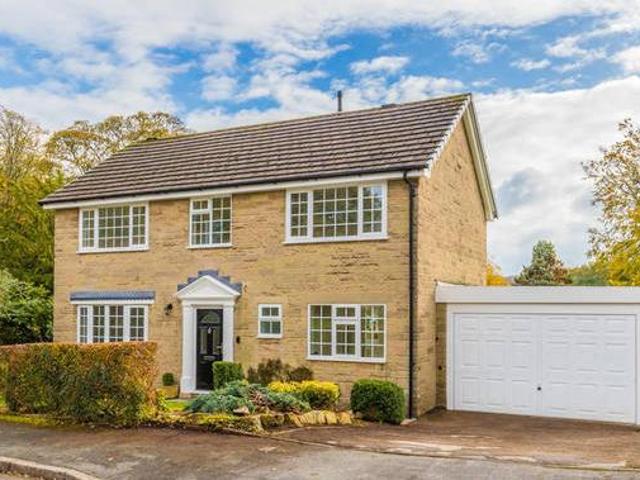 4 bedroom detached house for sale in The Glade Buxton SK17 SK17
