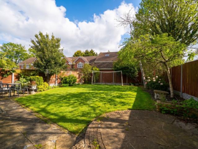 4 bedroom detached house for sale in The Holdens, Hall Green, B28