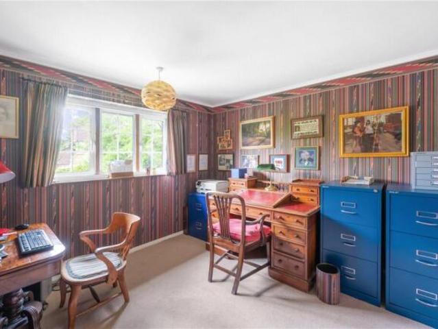 4 bedroom detached house for sale in The Knoll, Beckenham, BR3