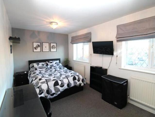 4 bedroom detached house for sale in The Paddocks, Littlethorpe, Leicester, LE19