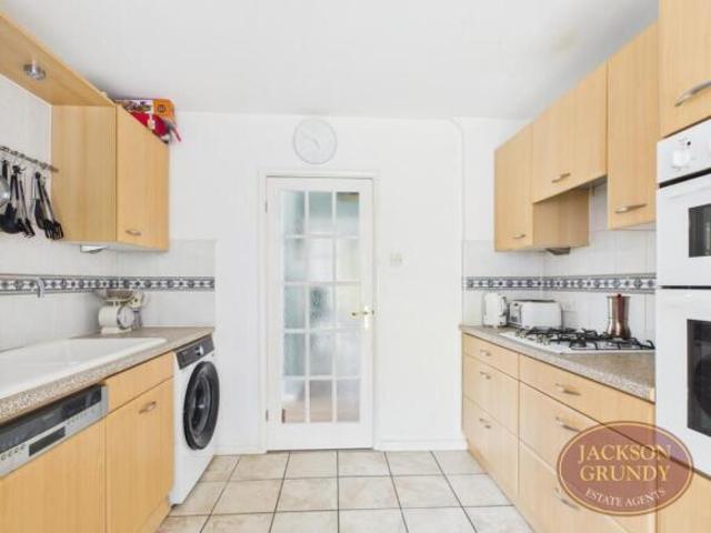4 bedroom detached house for sale in The Pastures, Kingsthorpe, NN2 8DD, NN2