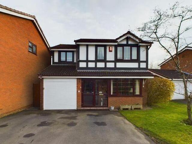 4 Bedroom Detached House For Sale In The Rock, Telford