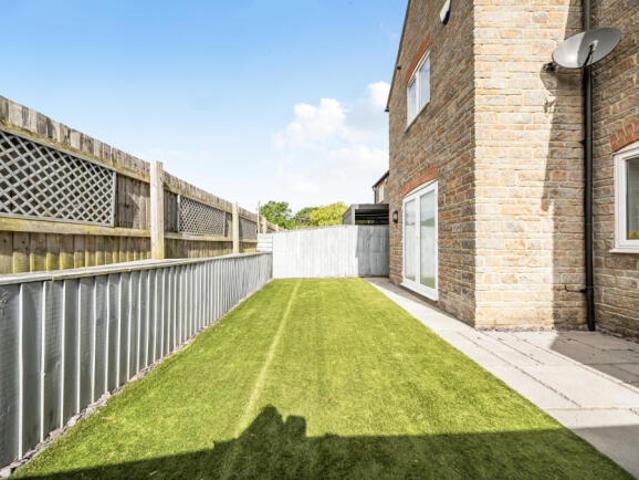 4 bedroom detached house for sale in The Sunflowers, Stratton St Margaret, Swindon, SN2