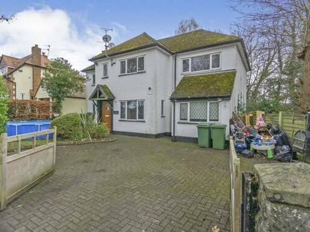 4 bedroom detached house for sale in Thingwall Road Irby Wirral CH61