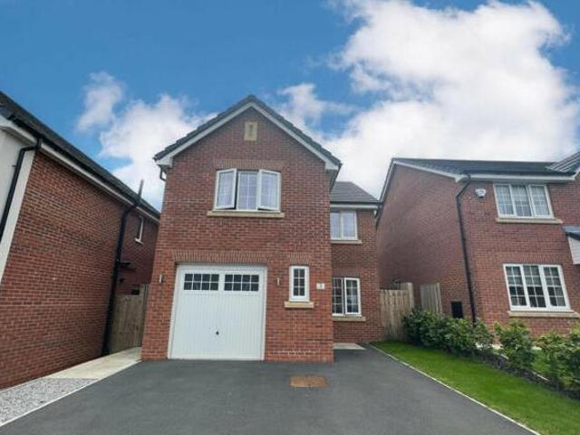 4 Bedroom Detached House For Sale In Thornton