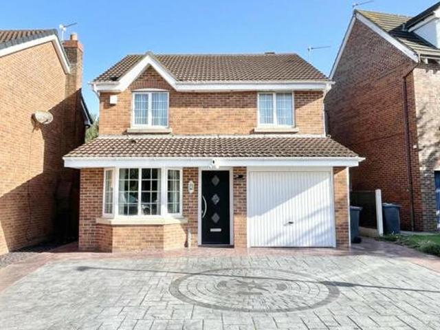 4 Bedroom Detached House For Sale In Thornton