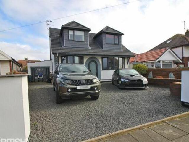 4 Bedroom Detached House For Sale In Thornton cleveleys, Lancashire