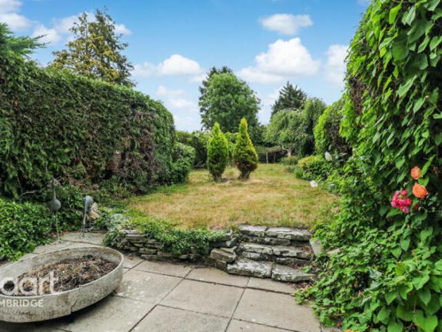 4 bedroom detached house for sale in Thornton Road, Girton, Cambridge, CB3