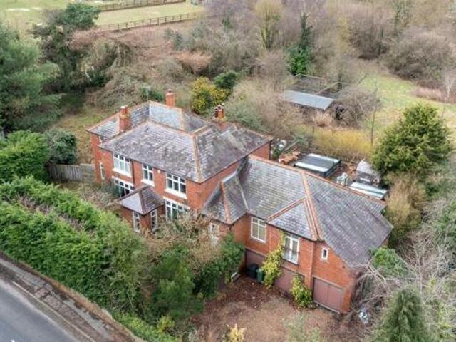 4 Bedroom Detached House For Sale In Thorner