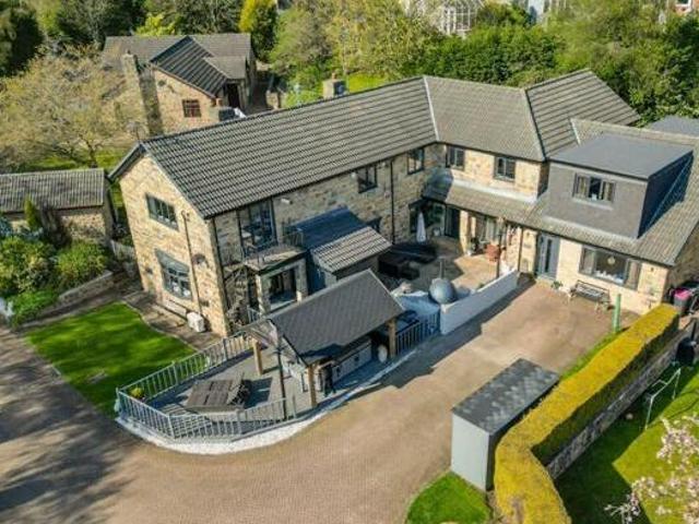 4 Bedroom Detached House For Sale In Thorpe Hesley
