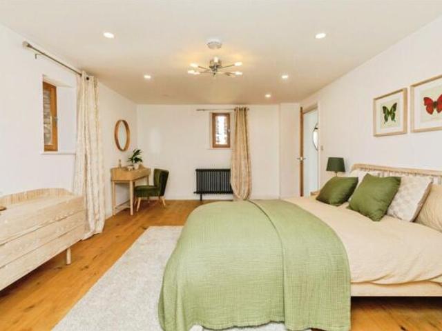 4 bedroom detached house for sale in Threshing Barn, Bristol, BS31