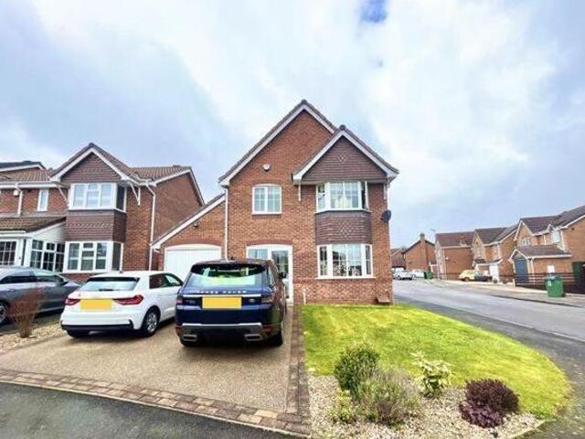 4 Bedroom Detached House For Sale In Tividale