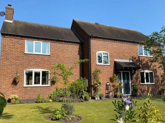 4 Bedroom Detached House For Sale In Ticknall