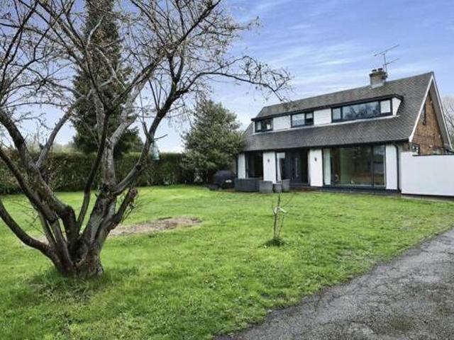 4 Bedroom Detached House For Sale In Tickhill