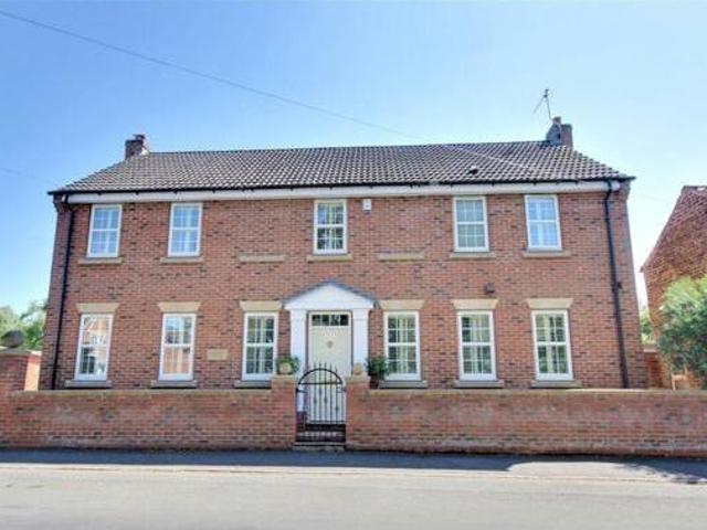4 Bedroom Detached House For Sale In Tickton