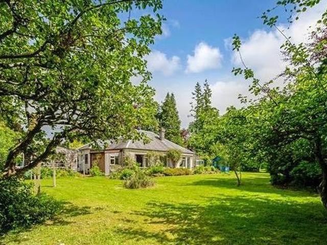 4 bedroom detached house for sale in TighnaSithe Dalginross Comrie PH6