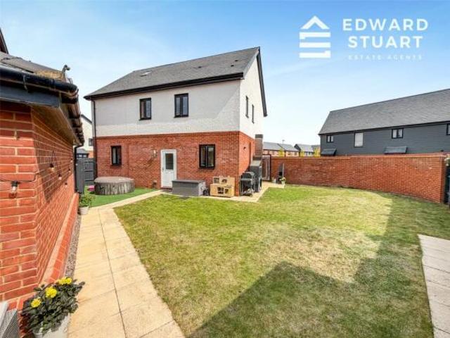 4 bedroom detached house for sale in Tilgate Road, Hampton Water, Peterborough, Cambridgeshire, PE7