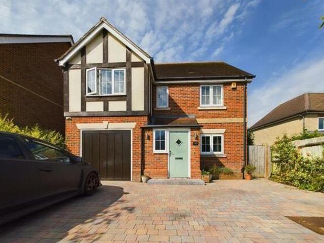 4 Bedroom Detached House For Sale In Tilehurst