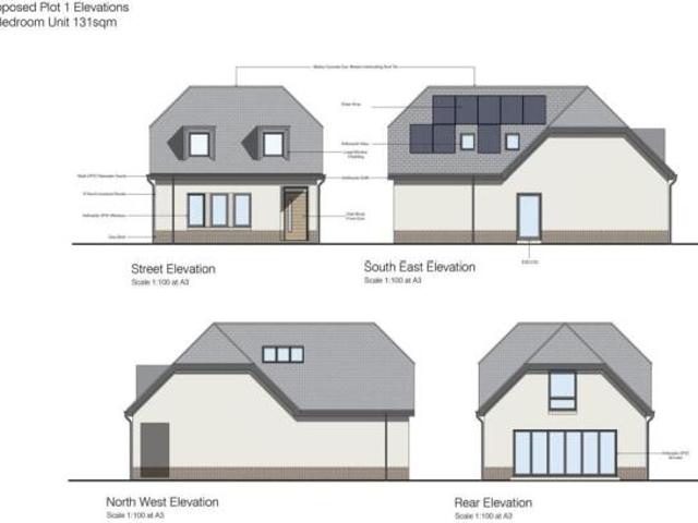 3 bedroom detached house for sale in Tippendell Lane, Chiswell Green, St. Albans, AL2