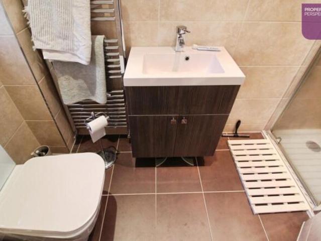 4 bedroom detached house for sale in Trent Park, Kingswood, Hull, HU7
