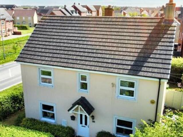 4 Bedroom Detached House For Sale In Trowbridge