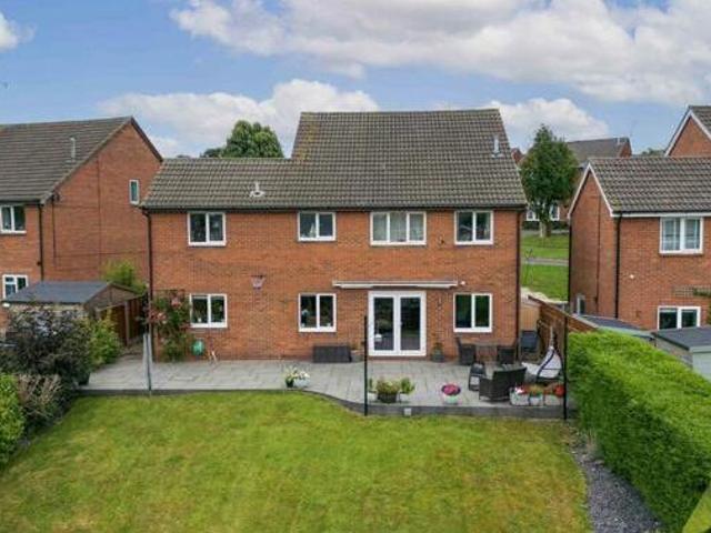 4 Bedroom Detached House For Sale In Tutbury