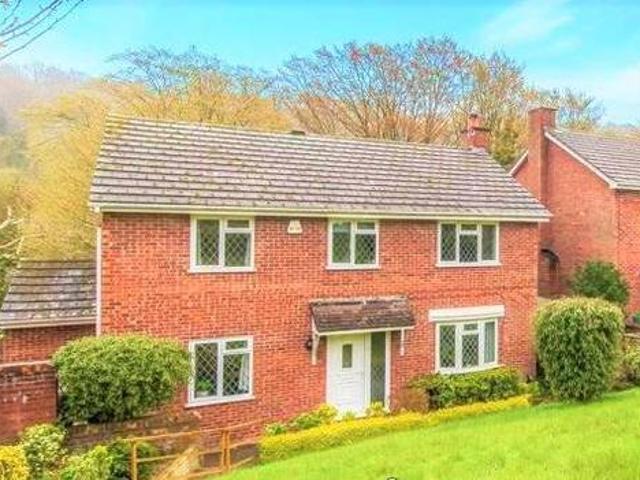 4 bedroom detached house for sale in Tufa Close Chatham ME5