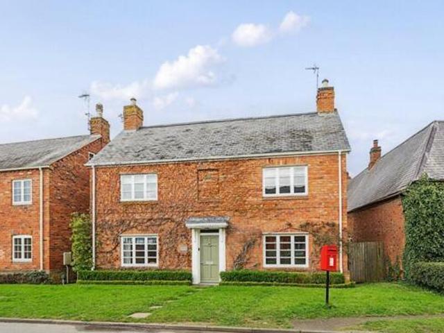 4 Bedroom Detached House For Sale In Tur Langton
