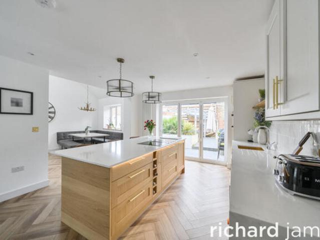 4 bedroom detached house for sale in Tuscan Road, Redhouse, Swindon, SN25