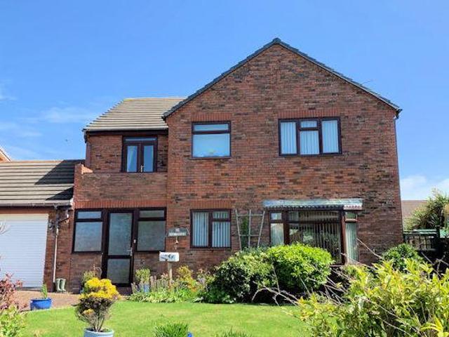 4 Bedroom Detached House For Sale In Tywyn, Gwynedd