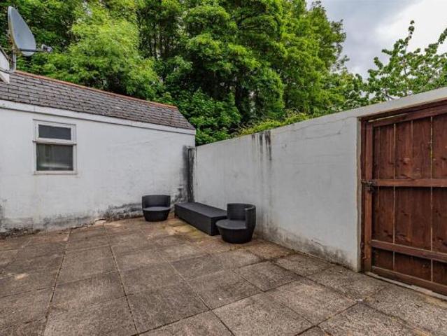 4 bedroom detached house for sale in Ty Draw Road, Penylan, Cardiff, CF23
