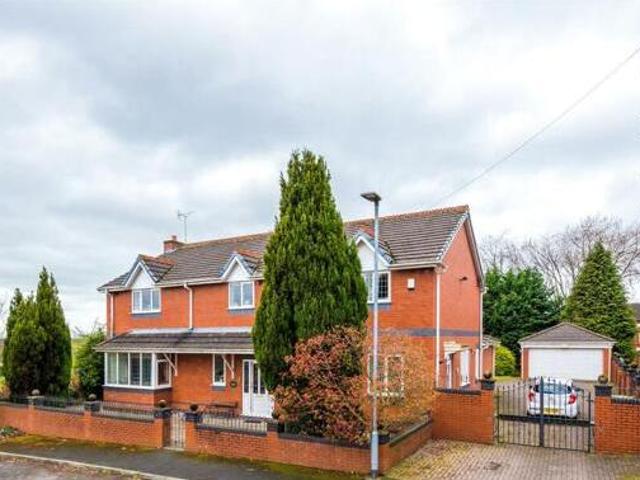 4 Bedroom Detached House For Sale In Tyldesley