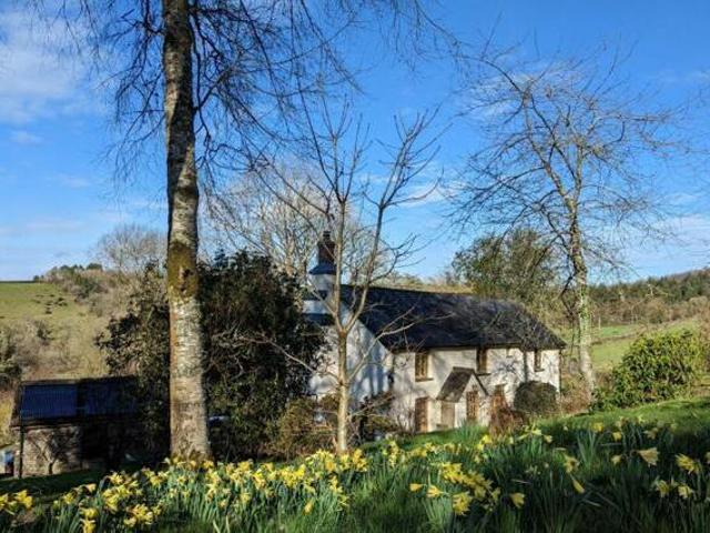 4 Bedroom Detached House For Sale In Umberleigh