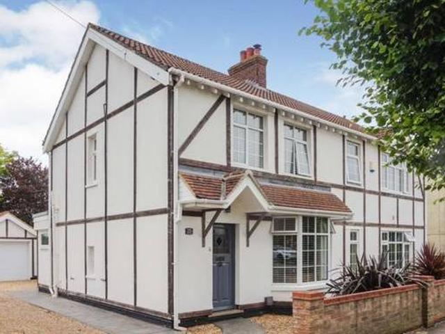 4 bedroom detached house for sale in Upwell Road March PE15 PE15