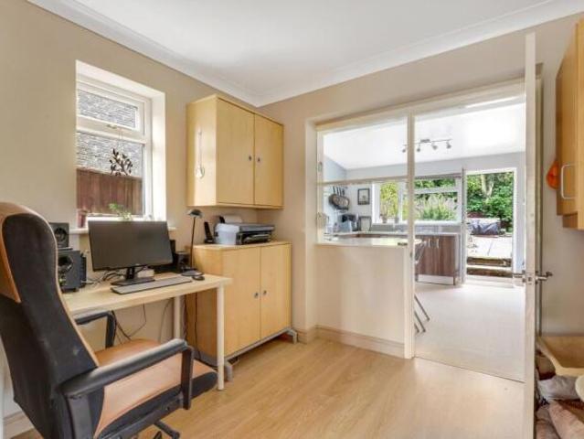 4 bedroom detached house for sale in Uplands Court, Nottingham, NG8