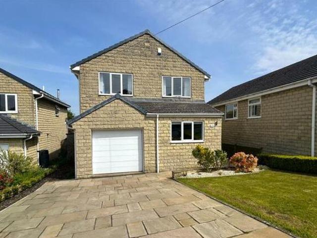 4 Bedroom Detached House For Sale In Upper Cumberworth, Huddersfield
