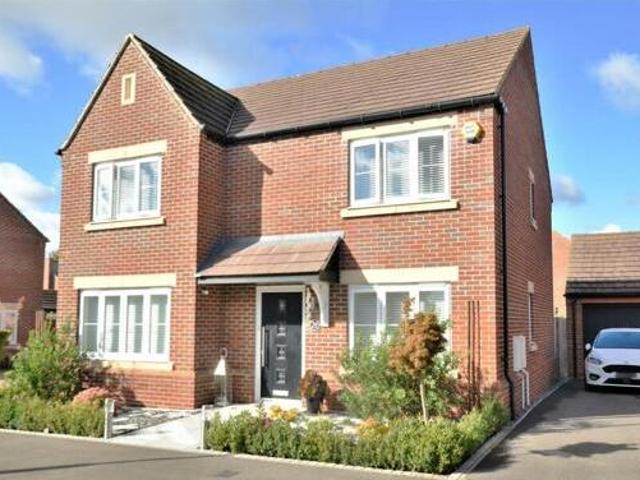 4 Bedroom Detached House For Sale In Upper Heyford