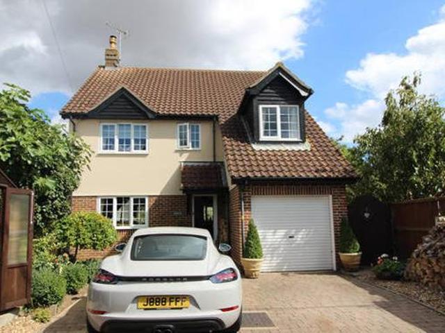 4 bedroom detached house for sale in Upper Park Road CO7 CO7