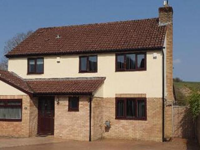 4 Bedroom Detached House For Sale In Usk, Monmouthshire