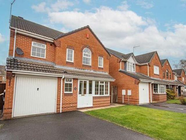 4 Bedroom Detached House For Sale In Uttoxeter