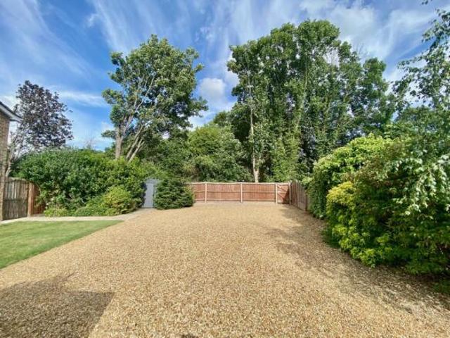 4 bedroom detached house for sale in Valence Road, Orton Waterville, Peterborough, PE2