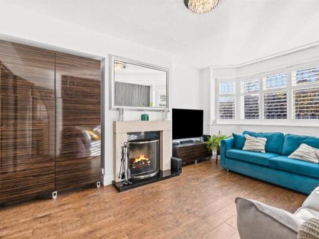 4 bedroom detached house for sale in Valley Drive, Brighton, BN1