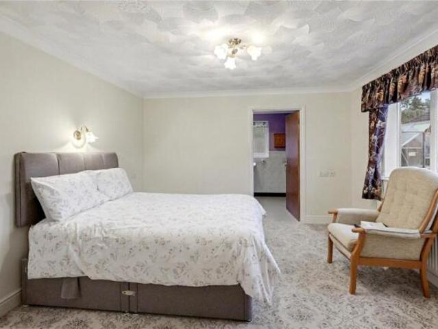 4 bedroom detached house for sale in Vera Road, Hellesdon, Norwich, Norfolk, NR6