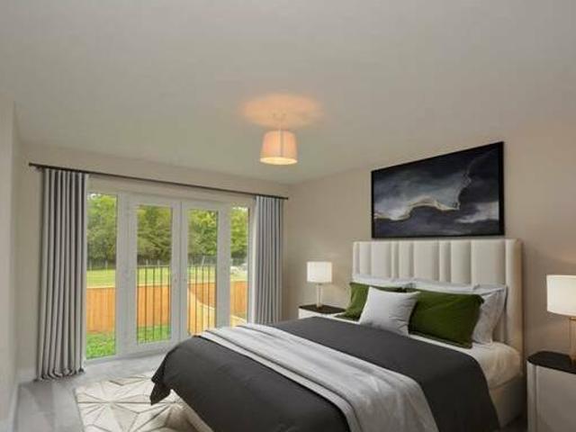 4 bedroom detached house for sale in Viaduct Terrace Warehorne Road TN26