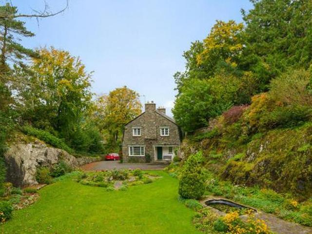 4 Bedroom Detached House For Sale In Victoria Road, Windermere