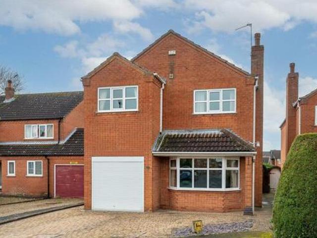 4 Bedroom Detached House For Sale In York
